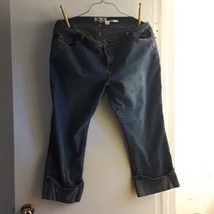 Old Navy Pants | Pink Active Capris | Poshmark